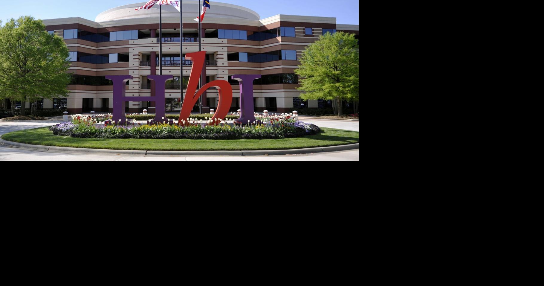 Hanesbrands chairman, two board members set retirement date