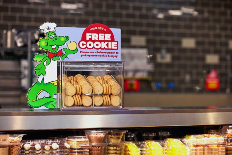 Harris Teeter brings back cookie giveaway