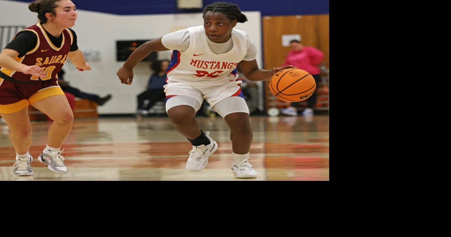 Top seeds advance to Mary Garber Classic championship games
