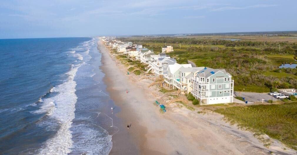 Ask Sam: What is the bacteria in the water at the coast?