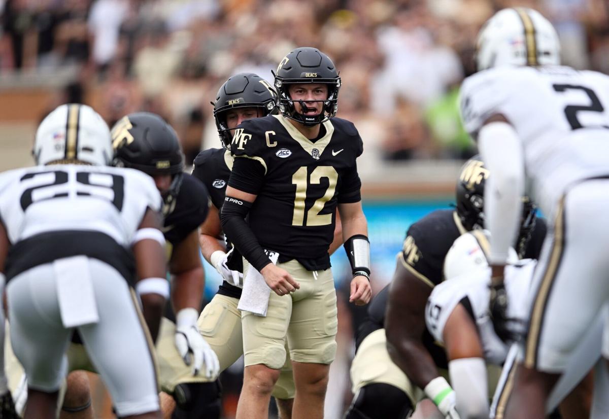 Dave Clawson has two options at quarterback for FSU game