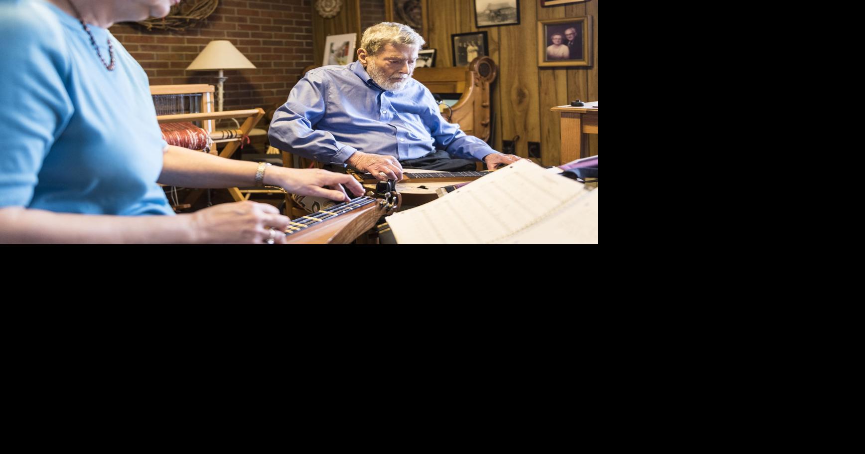 David Weppner learns the Dulcimer