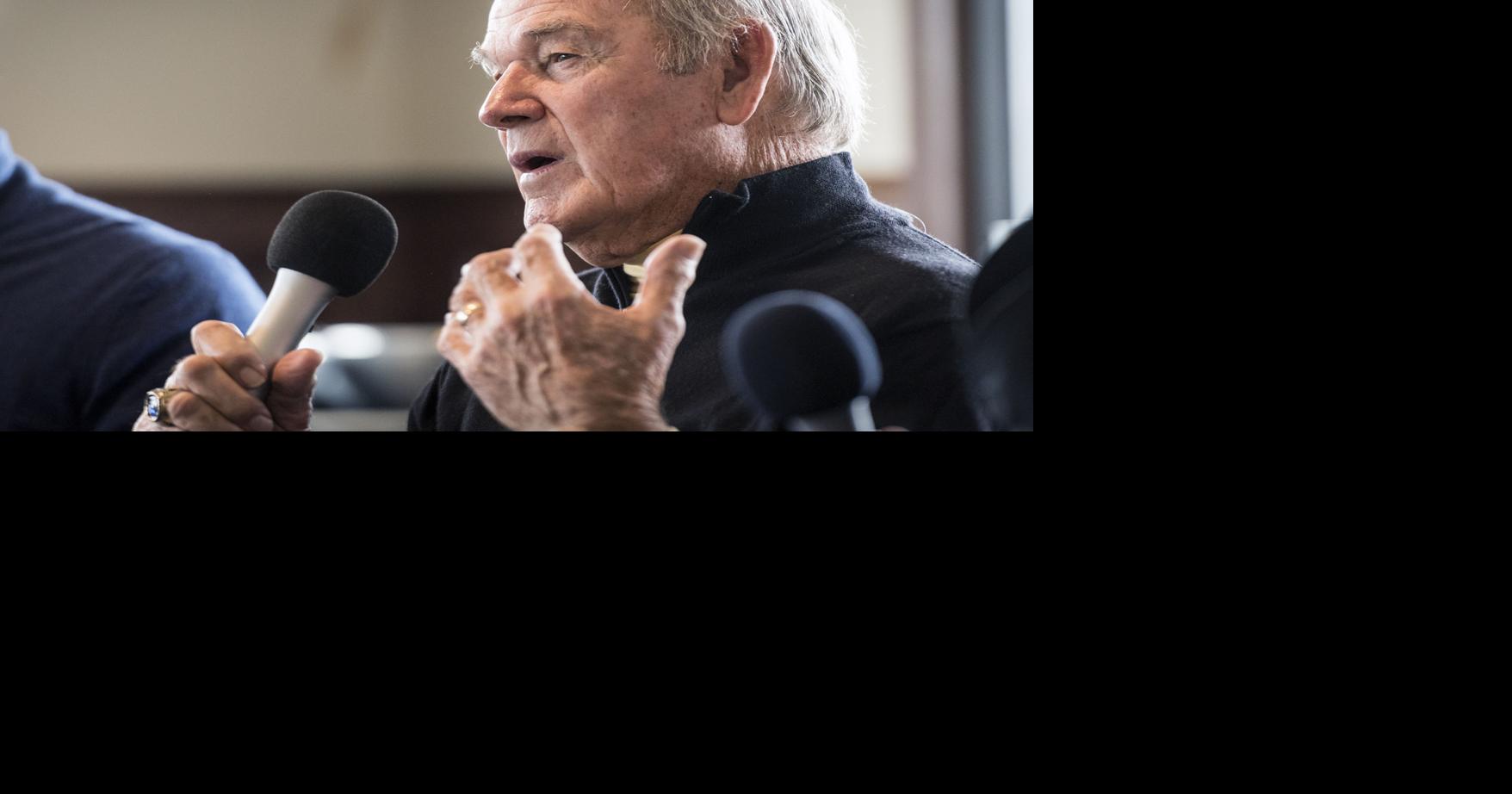 Former Appalachian Coach Jerry Moore and company hold court at Legends ...