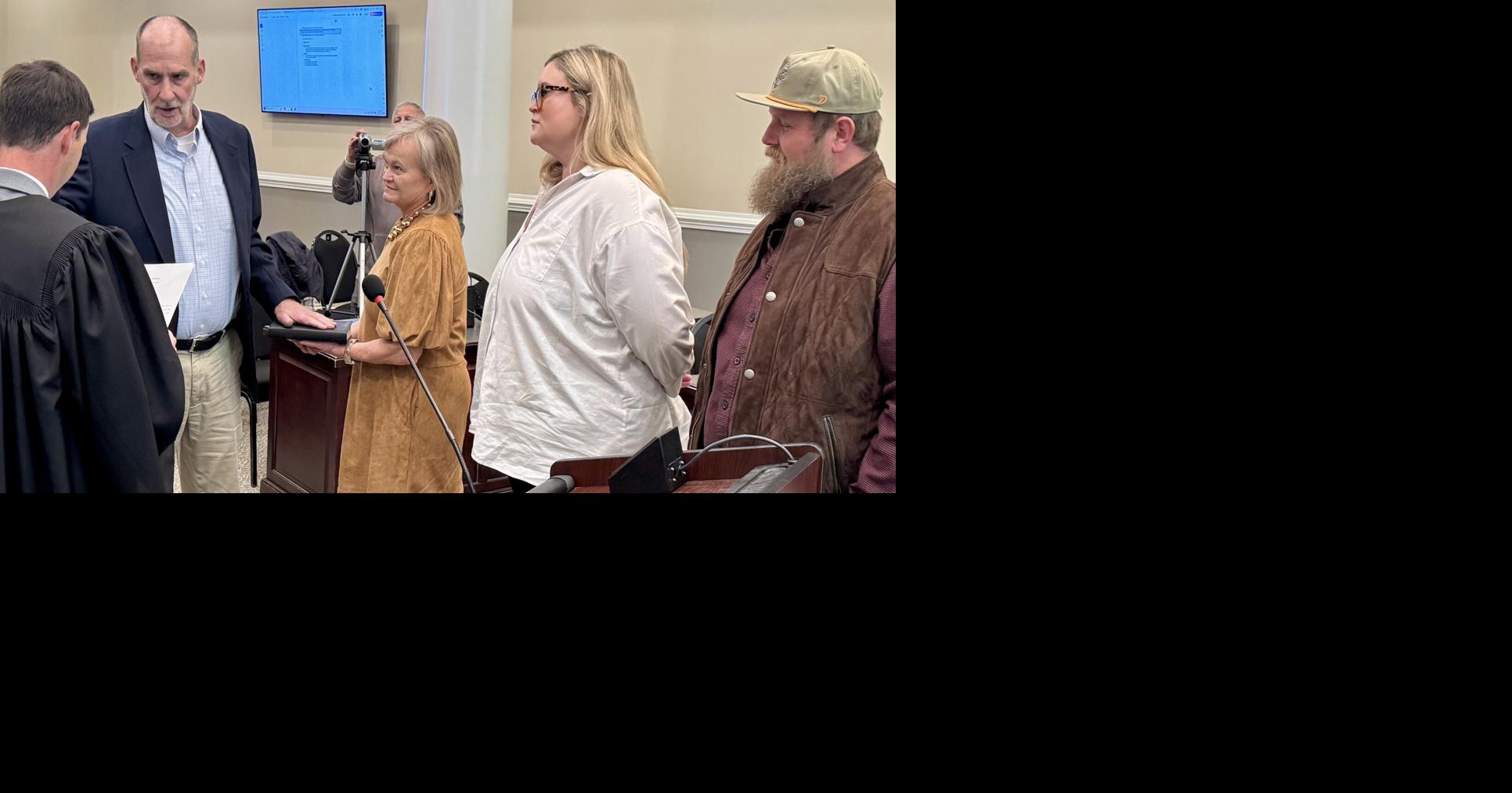 Alex Hamilton sworn in | News | journalpatriot.com