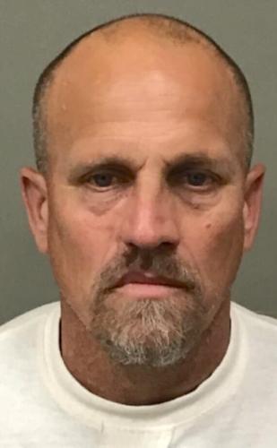 Officer nabs man although blinded by spray | News | journalpatriot.com