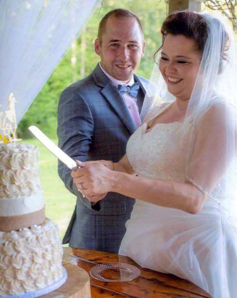 Cary-Wolfe couple weds in Hamptonville | Weddings | journalpatriot.com