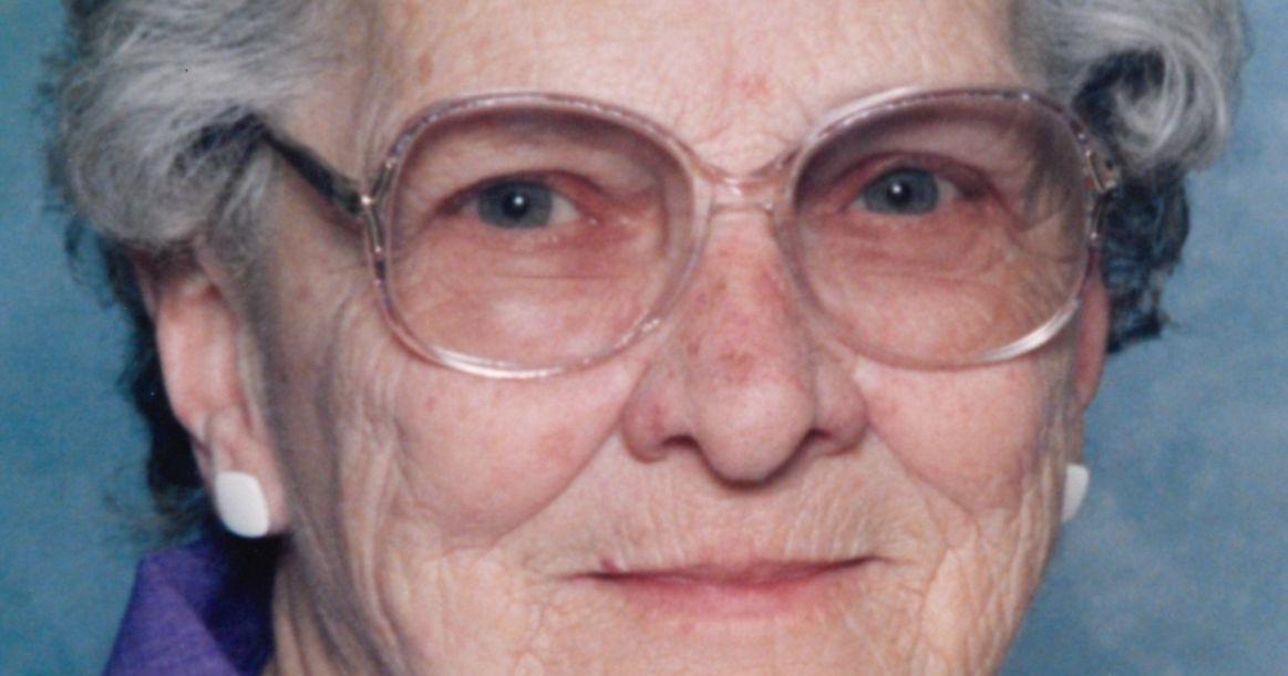 Mary Louise Wells Rhodes | Obituaries | journalpatriot.com