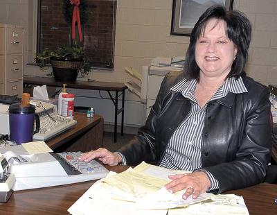 With 43 years, retiree has county record | County Government ...