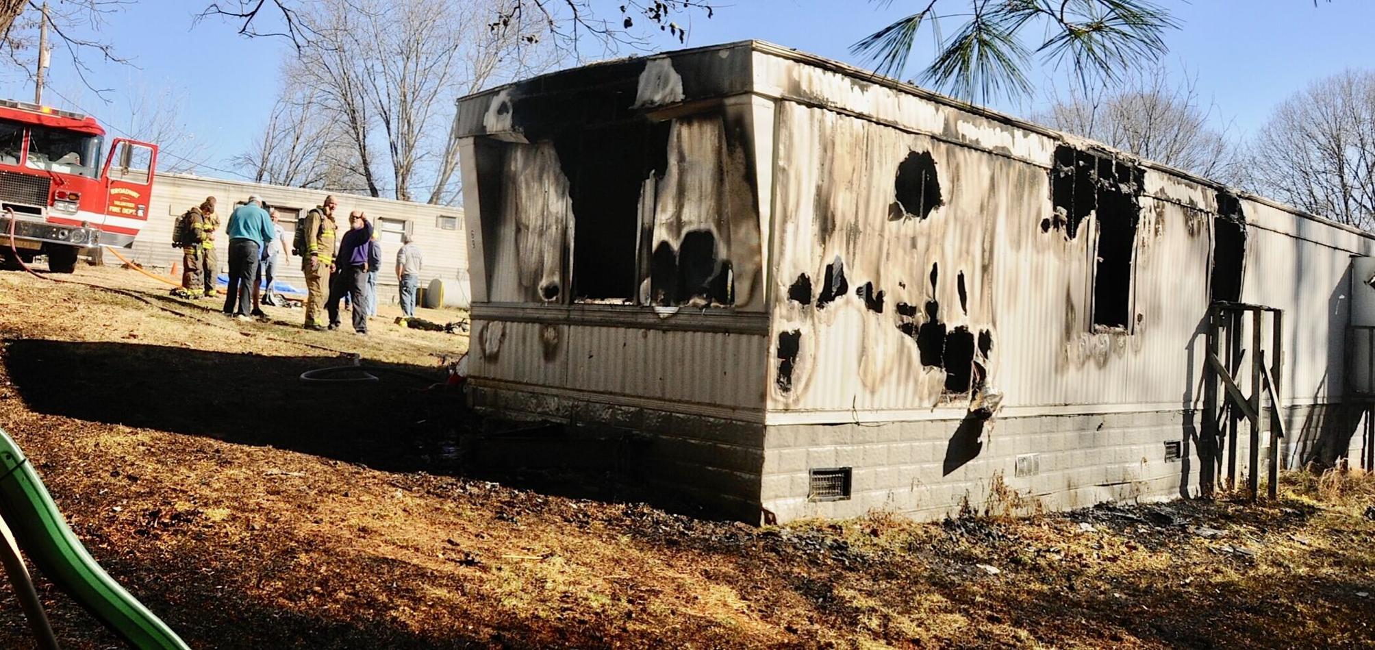Mobile home, contents lost in fire | News | journalpatriot.com