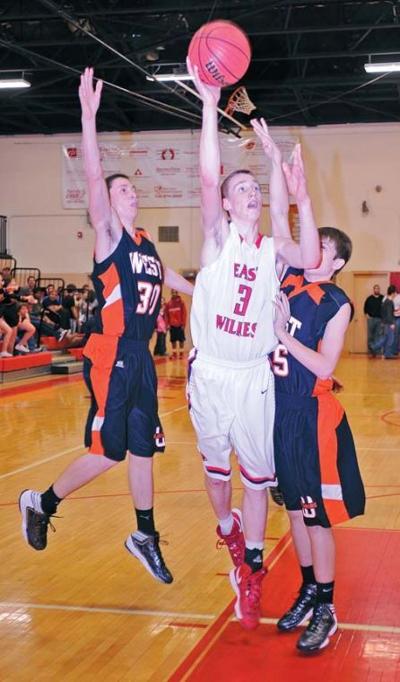 East Wilkes keeps West Wilkes on the ropes | Sports | journalpatriot.com