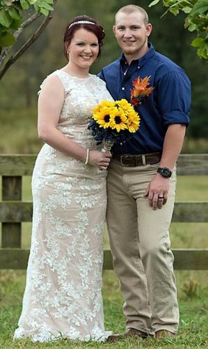 Thomas-Wiles vows exchanged | Lifestyles | journalpatriot.com