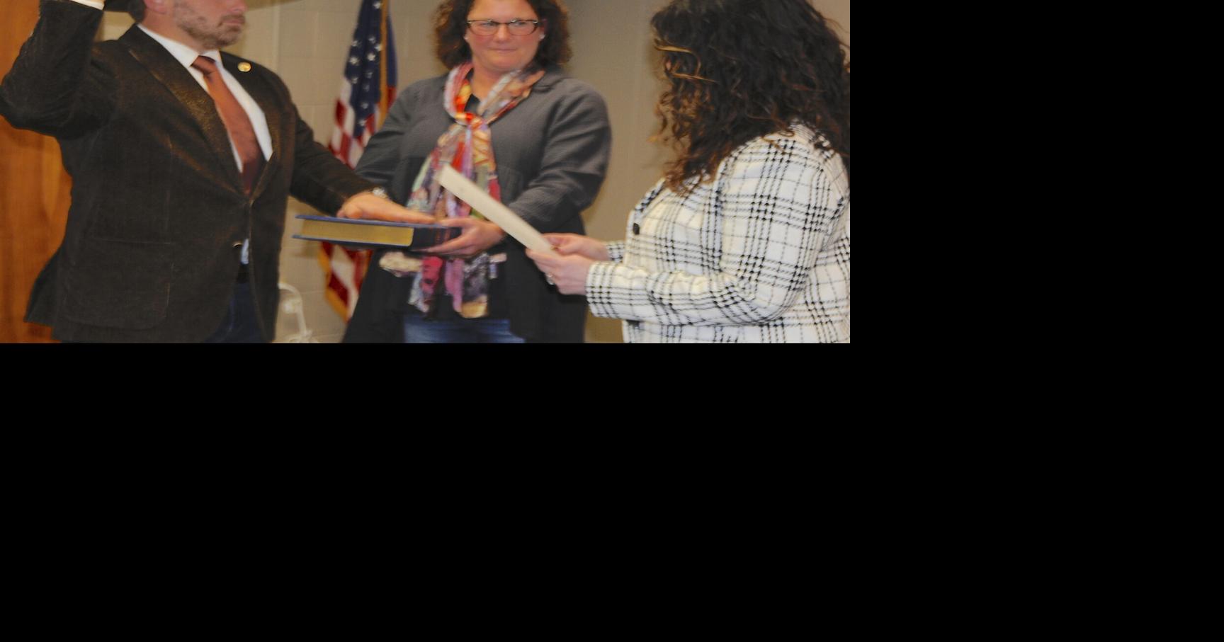 Elmore remains chairman of commissioners | | journalpatriot.com