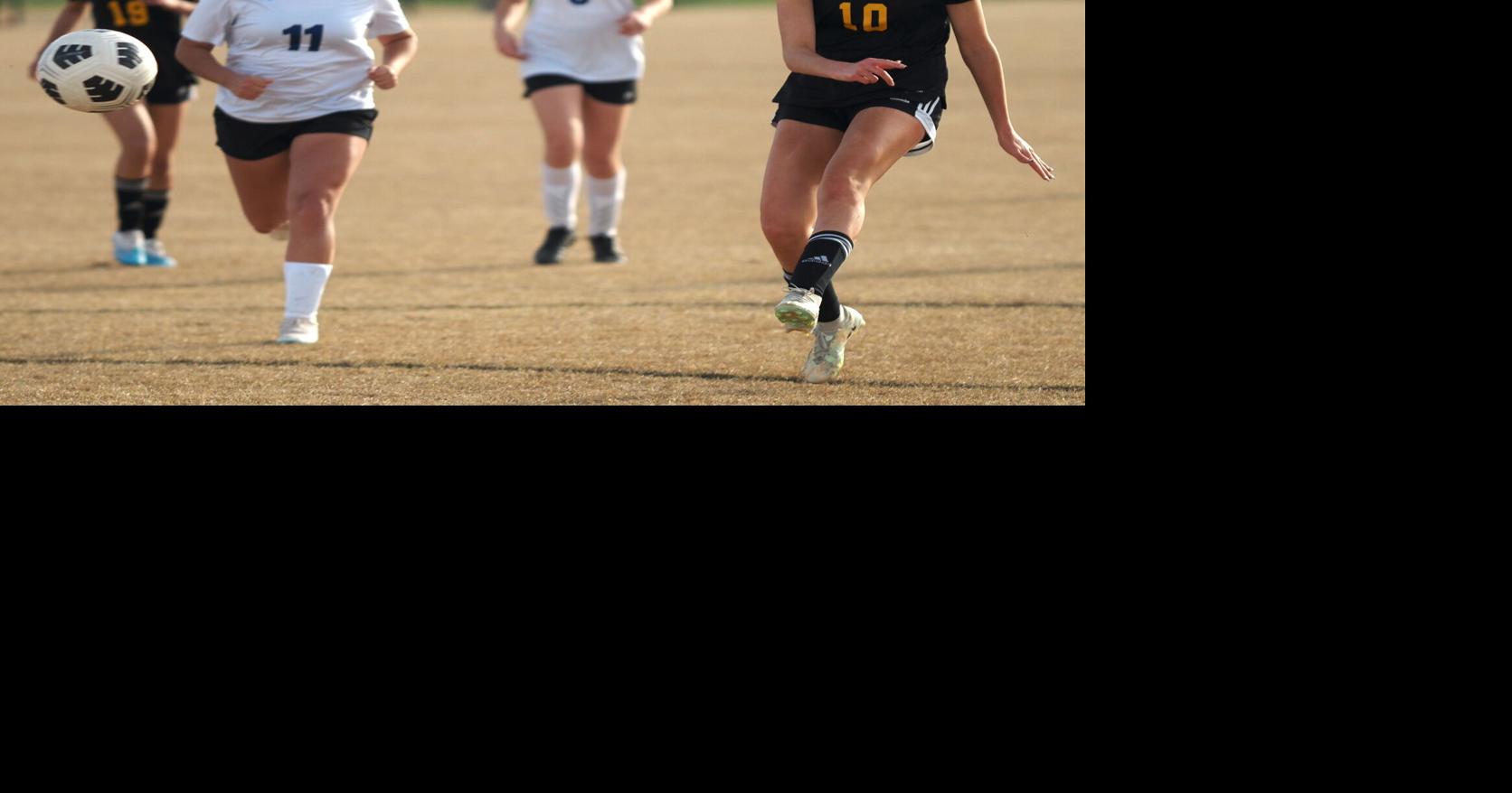 Eagle strikers rout Cards | Sports | journalpatriot.com