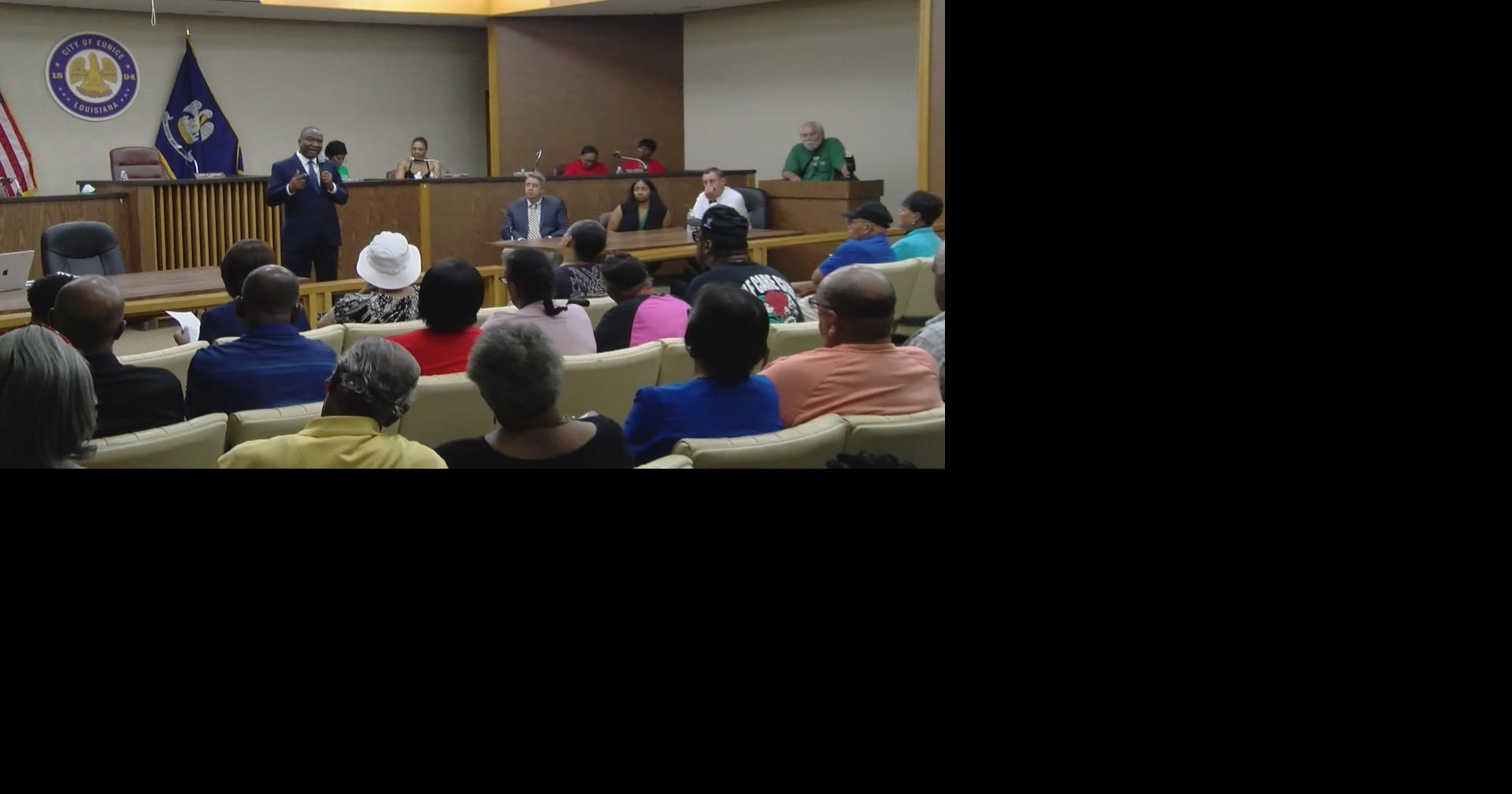 Congressman Cleo Fields holds town hall in Eunice; warns of Texas redistricting attempt | Local ...