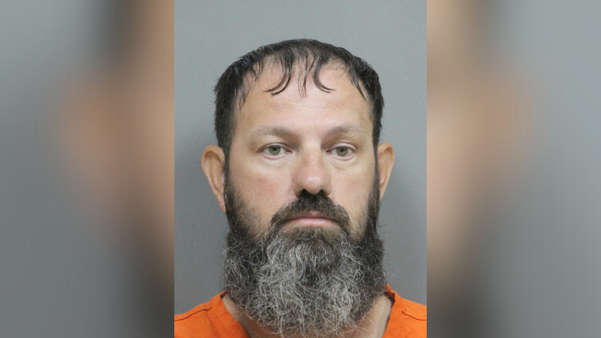 Broussard welcomes Loft 18, golf-themed restaurant with games and ...