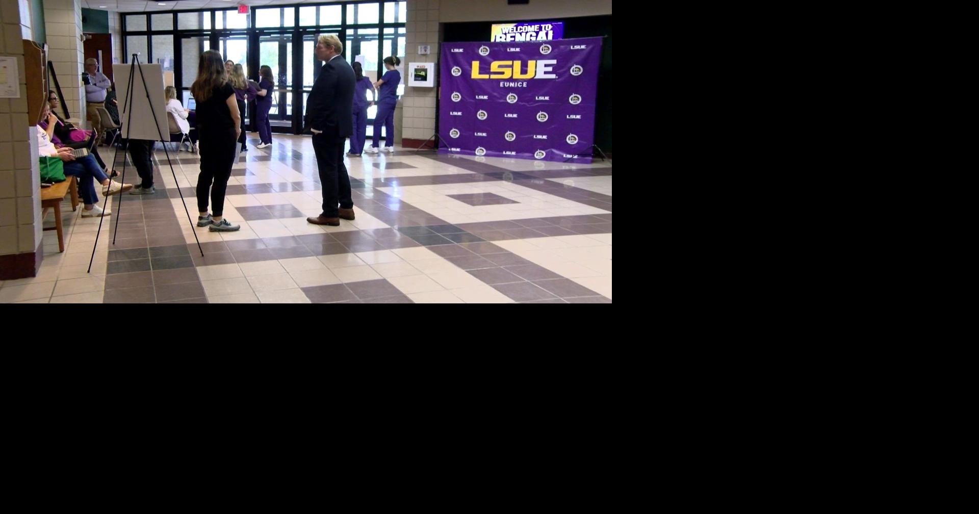 LSUE hosts Health Sciences Open House | Health | kadn.com