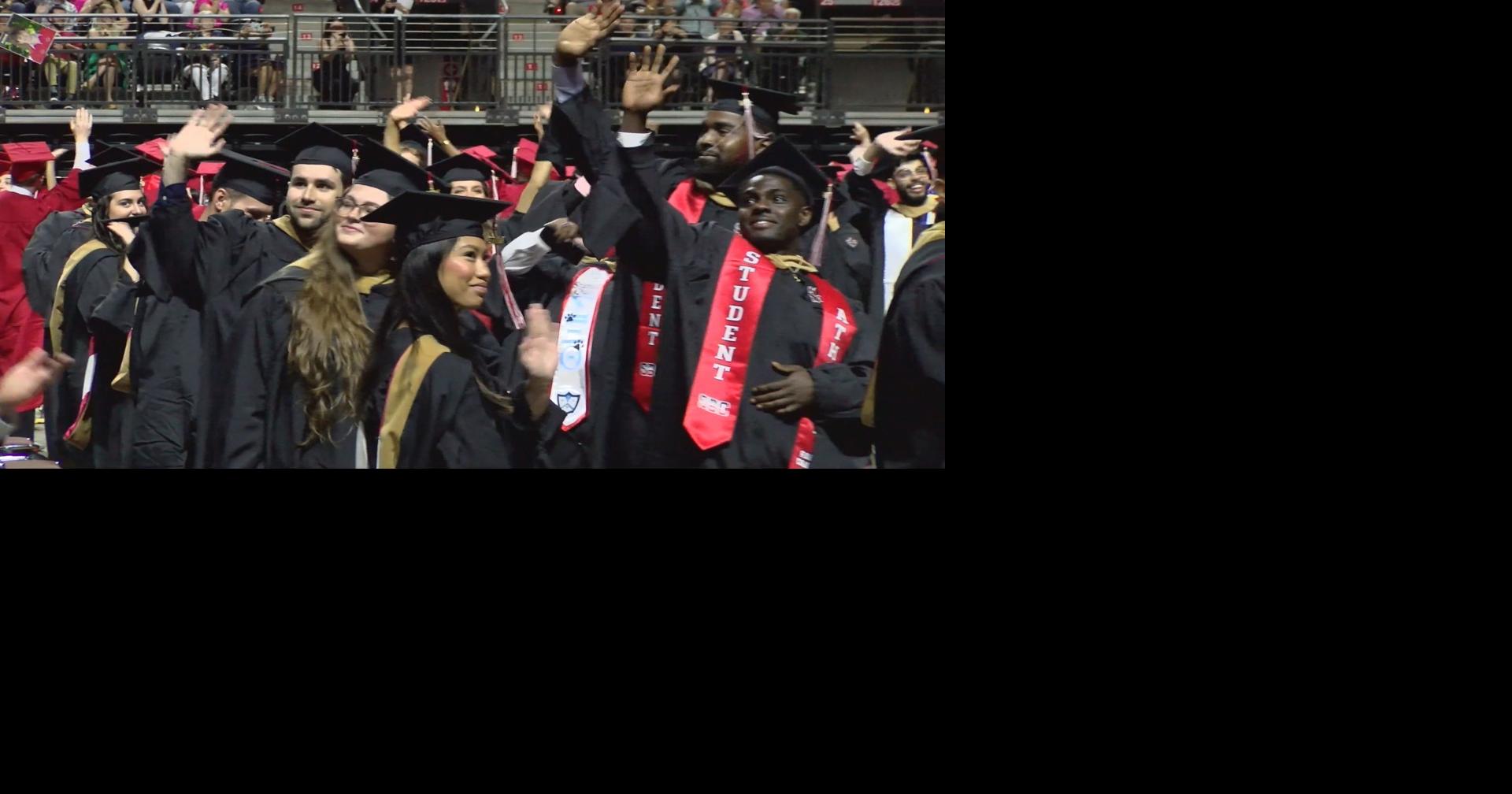 UL Lafayette set to hand out more than 1,600 degrees during 2024 Spring ...