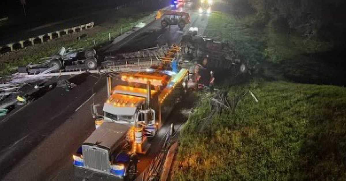 Hazmat Crash Involving Two 18 Wheelers Shuts Down I 10 West In Scott