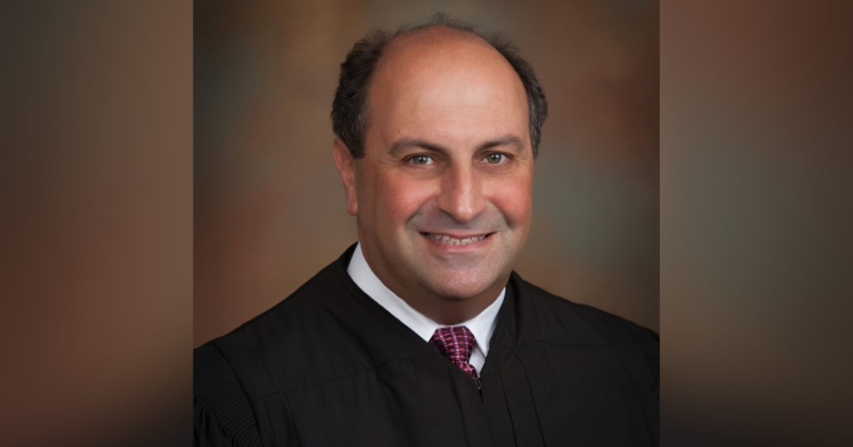 Lafayette City Court Judge Douglas Saloom announces retirement | Local ...