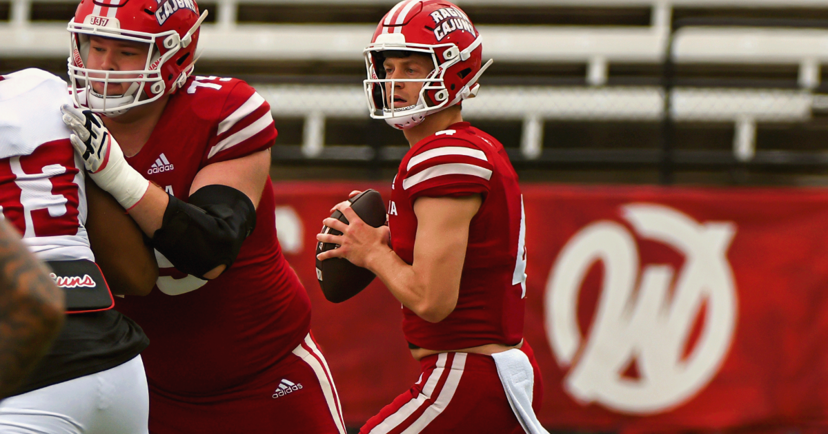 Ragin' Cajun quarterback Walker Howard set to undergo season-ending ...