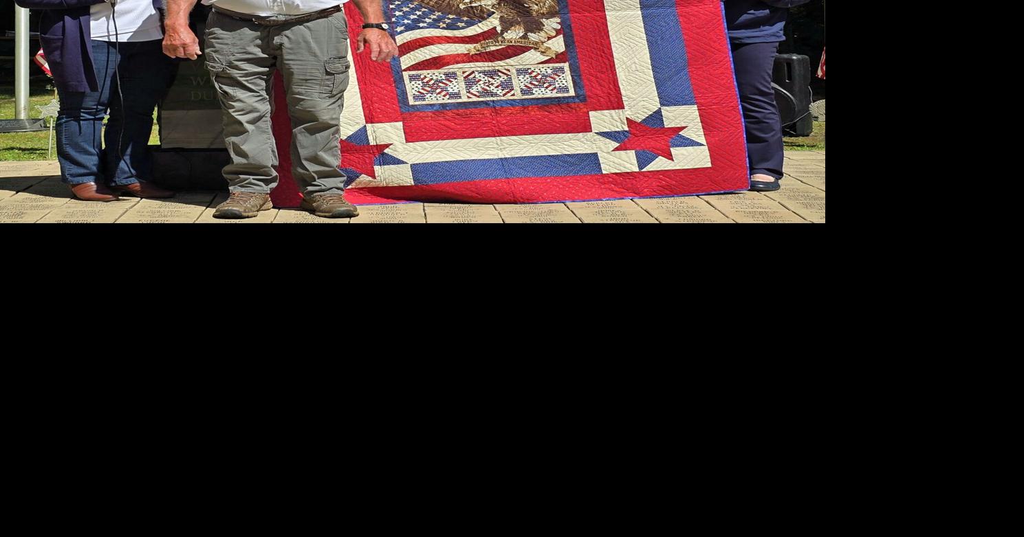 Honoring a veteran: William Blauser, Jr. receives a Quilt of Valor ...