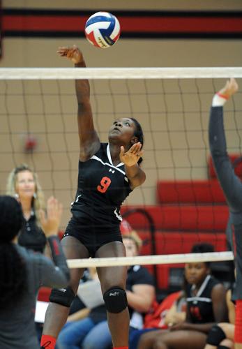 VOLLEYBALL: Harker Heights outlasts Salado for five-set victory on the ...