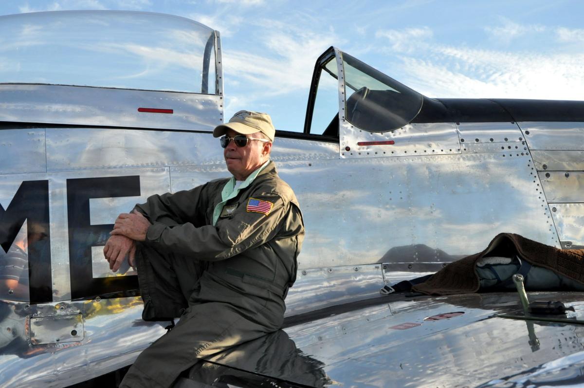 Freedom Flyers take World War II vets on flight aboard P-51 Mustang ...