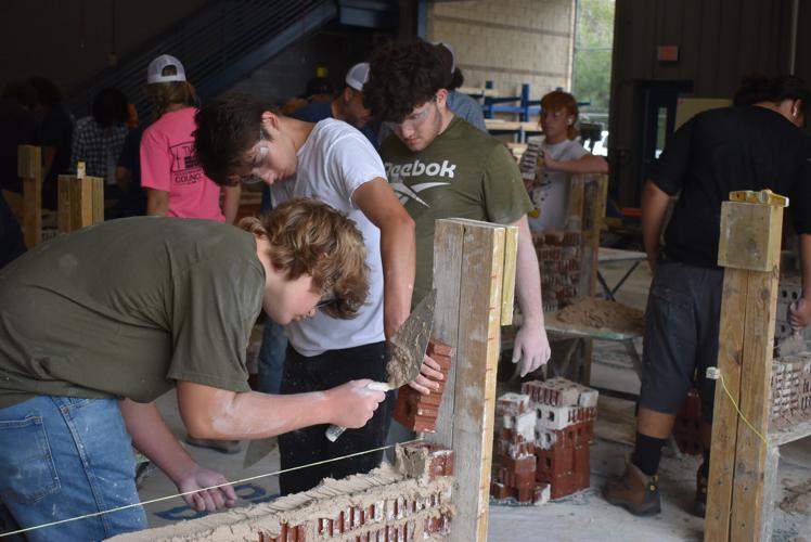 Cove High students learn how to lay brick | Copperas Cove Herald ...