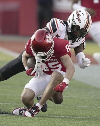 No. 24 Oklahoma St. keeps Houston at bay, 43-30 | Home | kdhnews.com