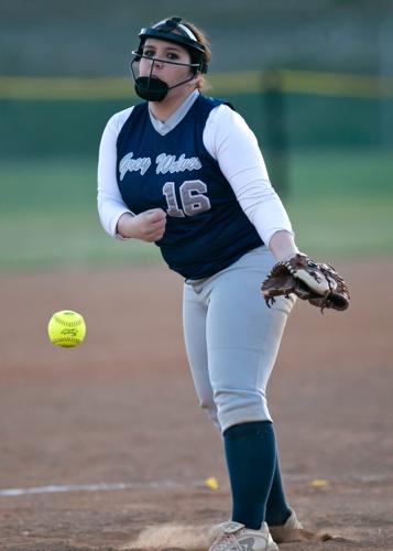 Lady Wolves hope late momentum pays off | Shoemaker | kdhnews.com