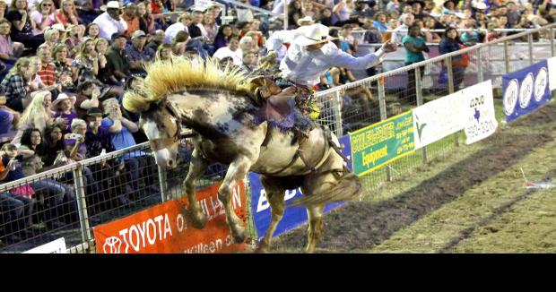 Old-fashioned family fun at rodeo | Local | kdhnews.com