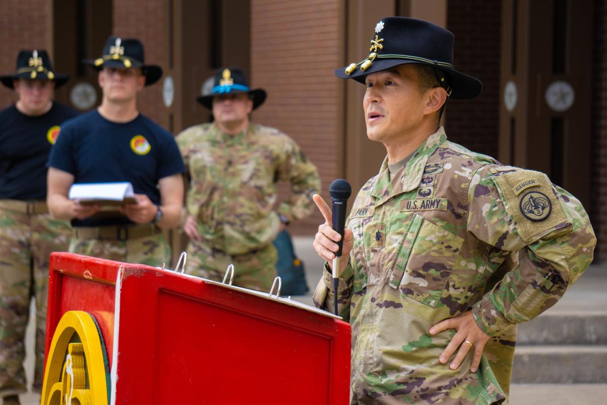 3rd Cav spouses take spur ride | Military | kdhnews.com