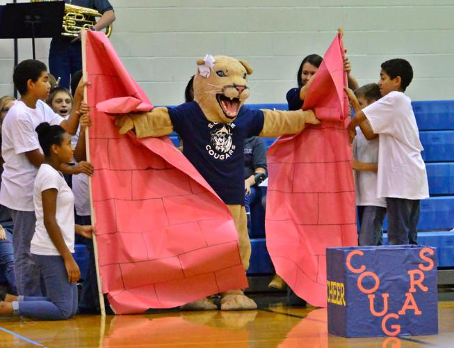 S.C. Lee’s first pep rally of school year a screaming success | News ...