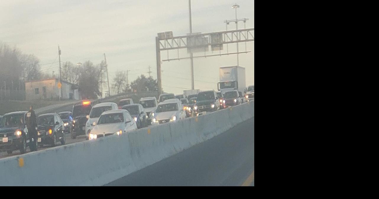 Wreck slowing traffic near merger of I-35 and I-14 | Traffic | kdhnews.com