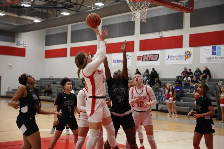 Edwin scores 20, Lady Wolves pull away to beat Lake Belton in 22-5A ...