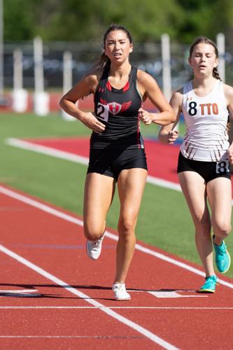 11/12-6A GIRLS AREA TRACK: Cove advances 2 regional; Heights’ runner ...