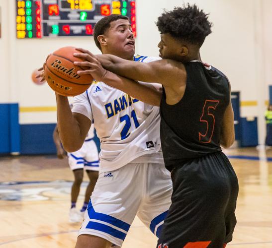 12-6A BOYS BASKETBALL: Sobers helps short-handed Dawgs down Knights 49 ...