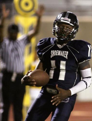 Grey Wolves’ star runs for 303 yards in win | Shoemaker | kdhnews.com