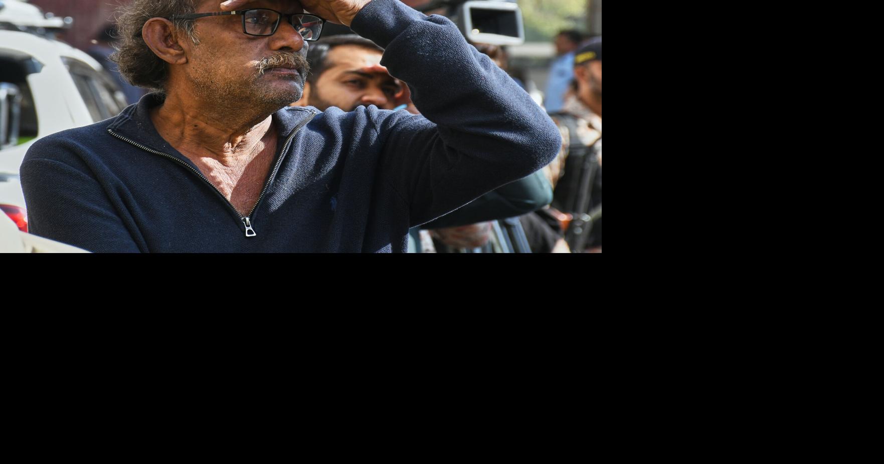 Recovery of 5 more bodies from Karachi shopping plaza brings fire death ...