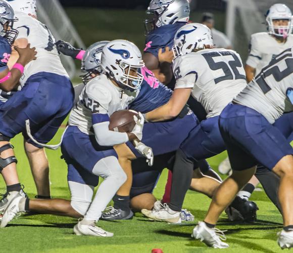 Shoemaker uses late surge to defeat winless Bryan 42-19 | Shoemaker ...
