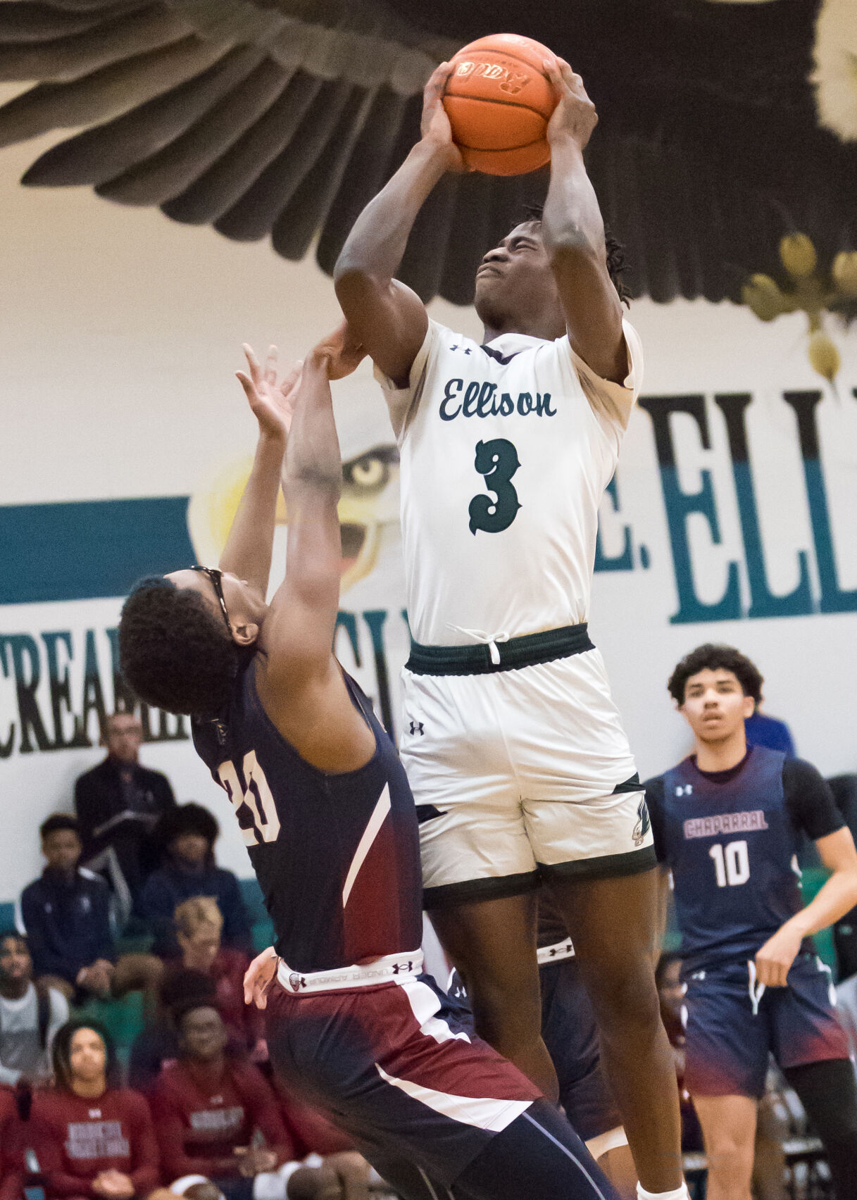 Ellison's Keller sets school career scoring record in win over ...