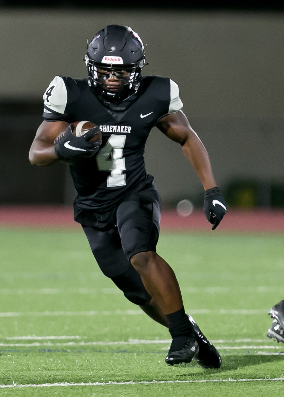 Wolves win 12-6A opener 21-17 over Ellison | Shoemaker | kdhnews.com