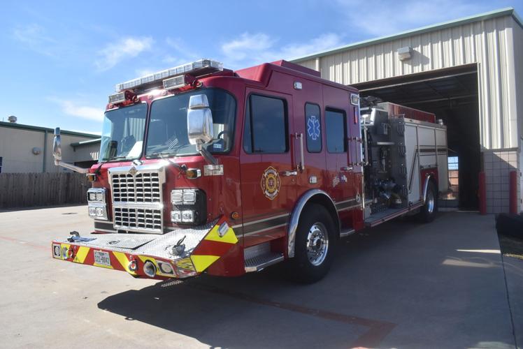 DPS: Woman crashes into fire truck in Cove | Copperas Cove Herald ...