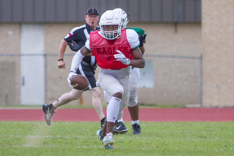 ELLISON SPRING GAME: Green team holds on for 17-14 win | Ellison ...