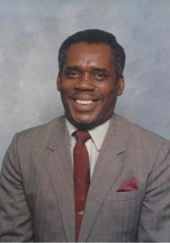 Moses Giles | Obituaries | kdhnews.com