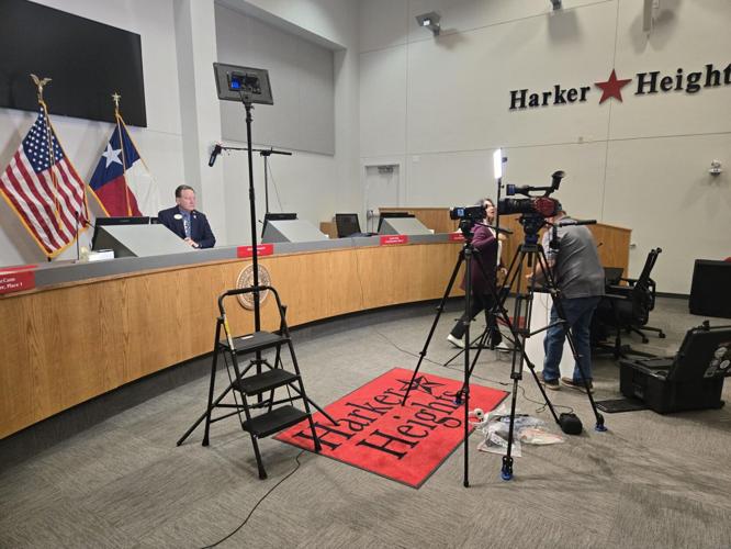 Mayor Michael Blomquist delivers annual address to residents | Local ...