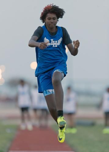 MIDDLE SCHOOL TRACK: 8th-grade Grizzly boys win 7 events at meet ...