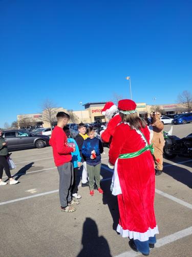 Silverback Motorcycle Club’s annual Santa Run visits five area cities ...