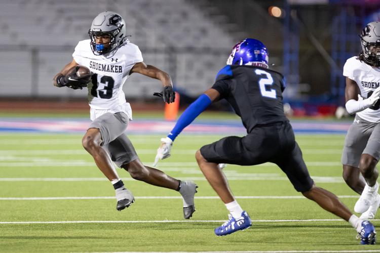 12-6A FOOTBALL: Midway thwarts Shoemaker comeback to win 27-7 ...