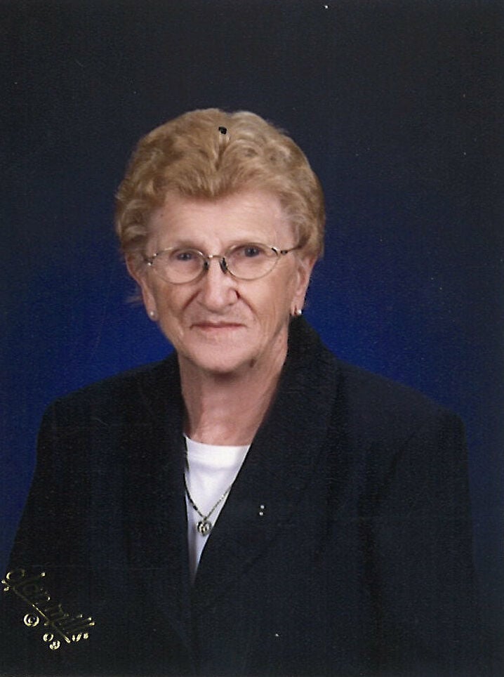 Bernadean Lowe | Obituaries | kdhnews.com